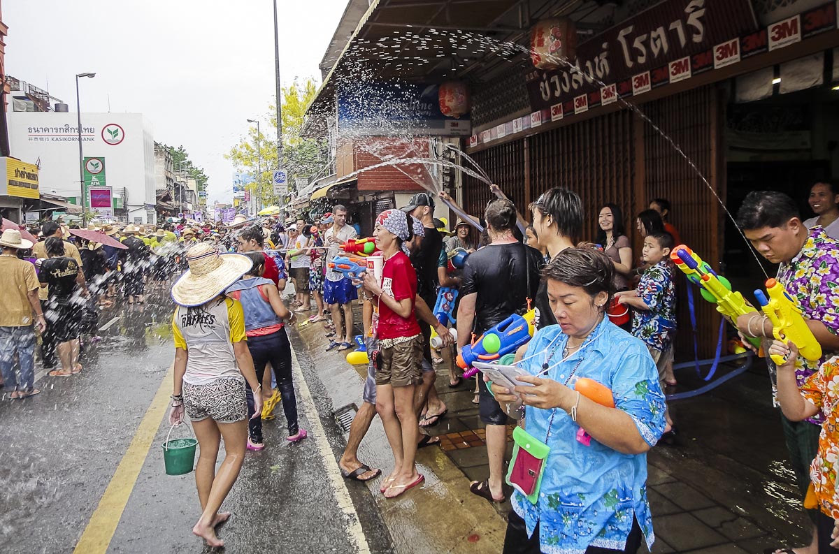 5 Amazing Cities to Celebrate Songkran in Thailand – TakeMeTour's Blog